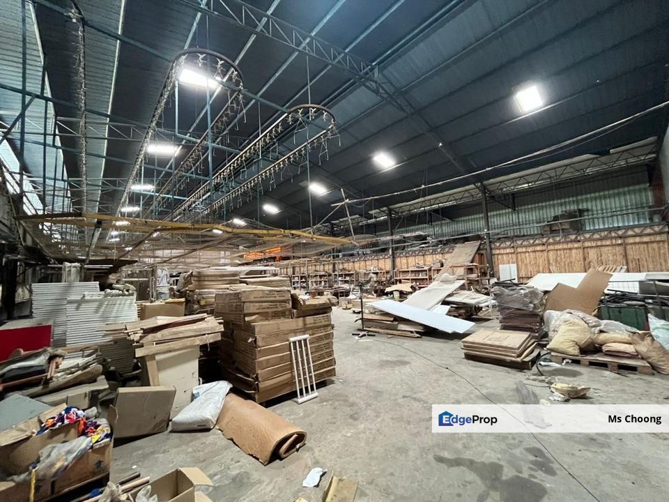 Single Storey Warehouse / factory with 3 Storey Office Building at ...