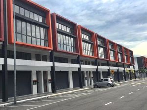 2208sqft TPG Industrial Park 2 Storey Link Factory Office 24X92 for ...