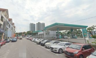 Taman Molek, 3 Storey Shoplot Facing Mainroad For Rent for Rental @RM9 ...