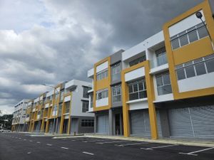 Molek Hub for Rental @RM9,000 By DENNIS CHEANG | EdgeProp.my