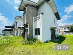 Saron Bandar Bukit Raja Klang 2 Storey End lot 20x70 + 14ft Land for ...
