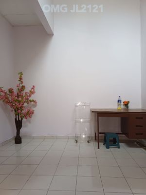 Bandar Puteri Klang Korangsang Double Storey Terraced House For Rent ...