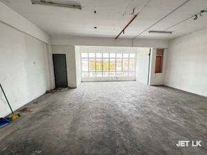 Banting Whole Building 3.5 Storey Shoplot End lot For Sales And Rent ...