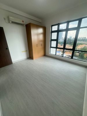 Brand New Renovated unit Near Kempas & Setia Tropika for Sale @RM388 ...