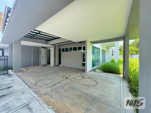 [CORNER LOT] VALUE BUY!!! Chimes, Bandar Rimbayu Double Storey Corner ...