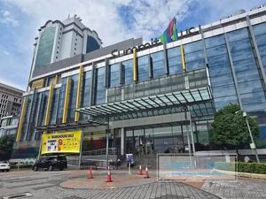 [SUPER GOOD INVESTMENT | HIGH ROI UNIT] The Summit Shopping Complex ...