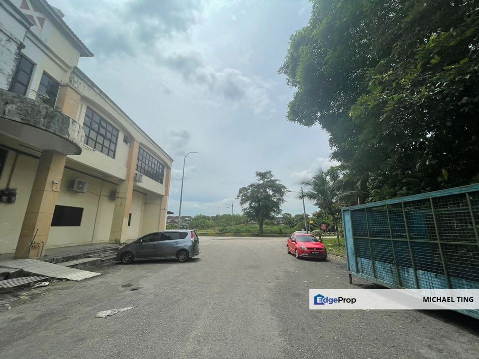 Taman Scientex - 1.5 Storey Terrace Factory For Sale for Sale @RM850 ...