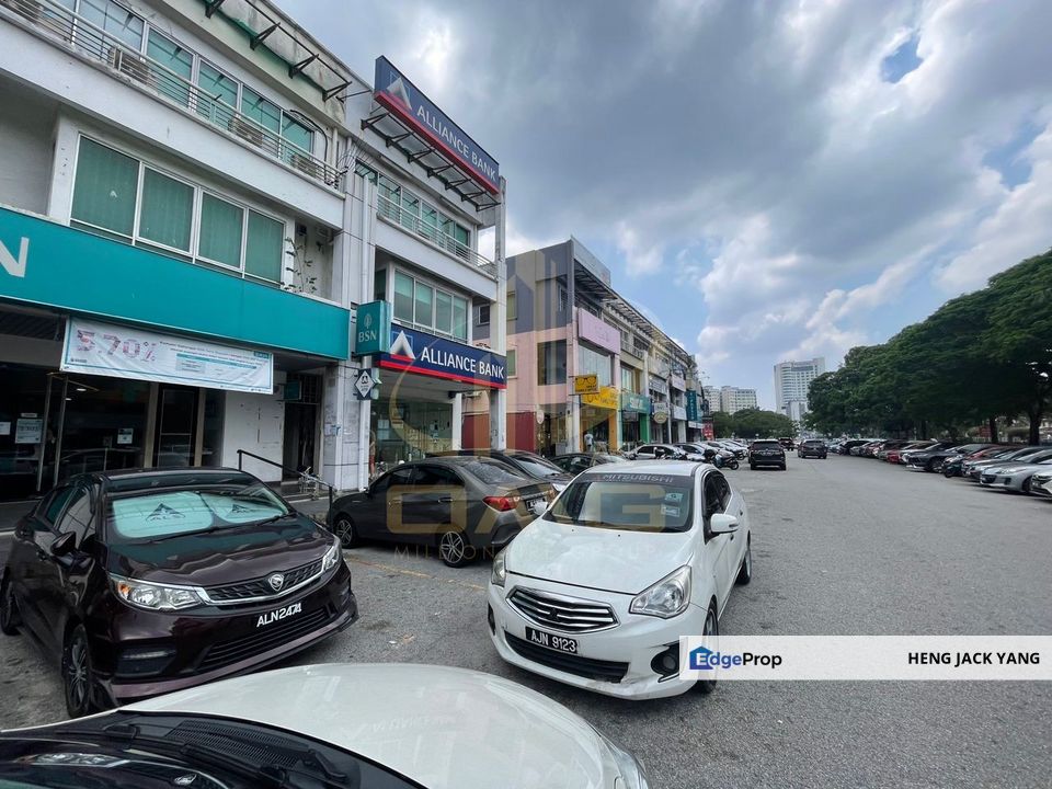 Bukit Tinggi 3 Storey Shop Lot 22x75 Fully Tenanted Facing Open for ...