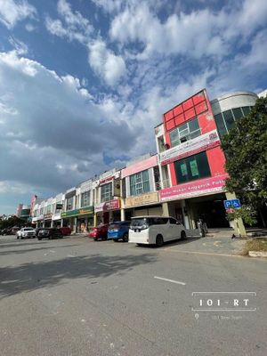Jenjarom Double Storey Shop lot Corner 30x80 Fully Tenanted Crowded ...