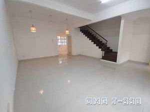 Indah Elite Kemuning Utama Double Storey Basic Unit Good Condition for ...