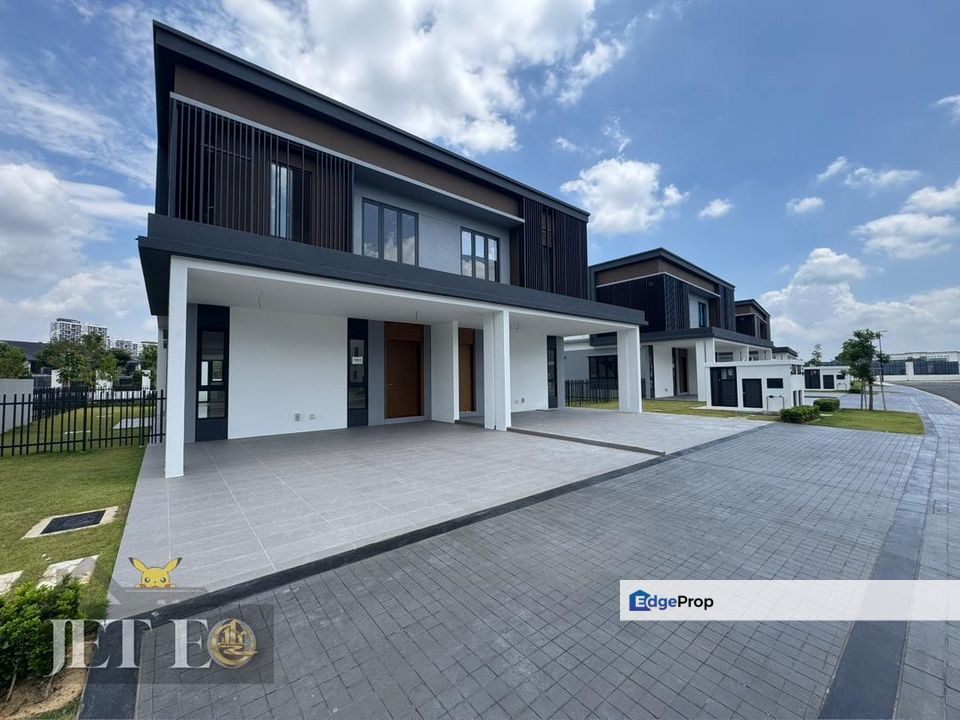 Nice Facing Playground view for Sale @RM1,790,000 By EUGENE ONG ...