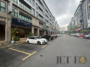 Usj Sentral Subang Jaya 6 Storey Shop Lot near Kesas Good Value for ...