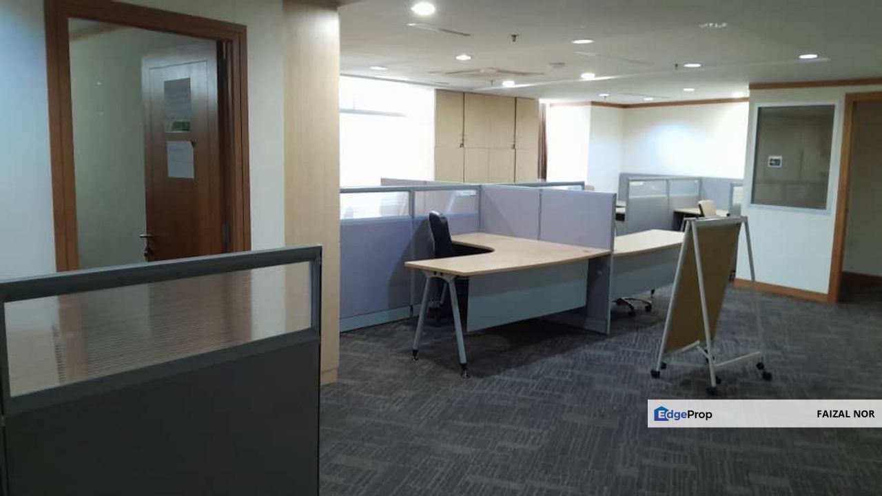 Fully Furnished Corporate Office at Menara TH Perdana, Jalan Sultan ...