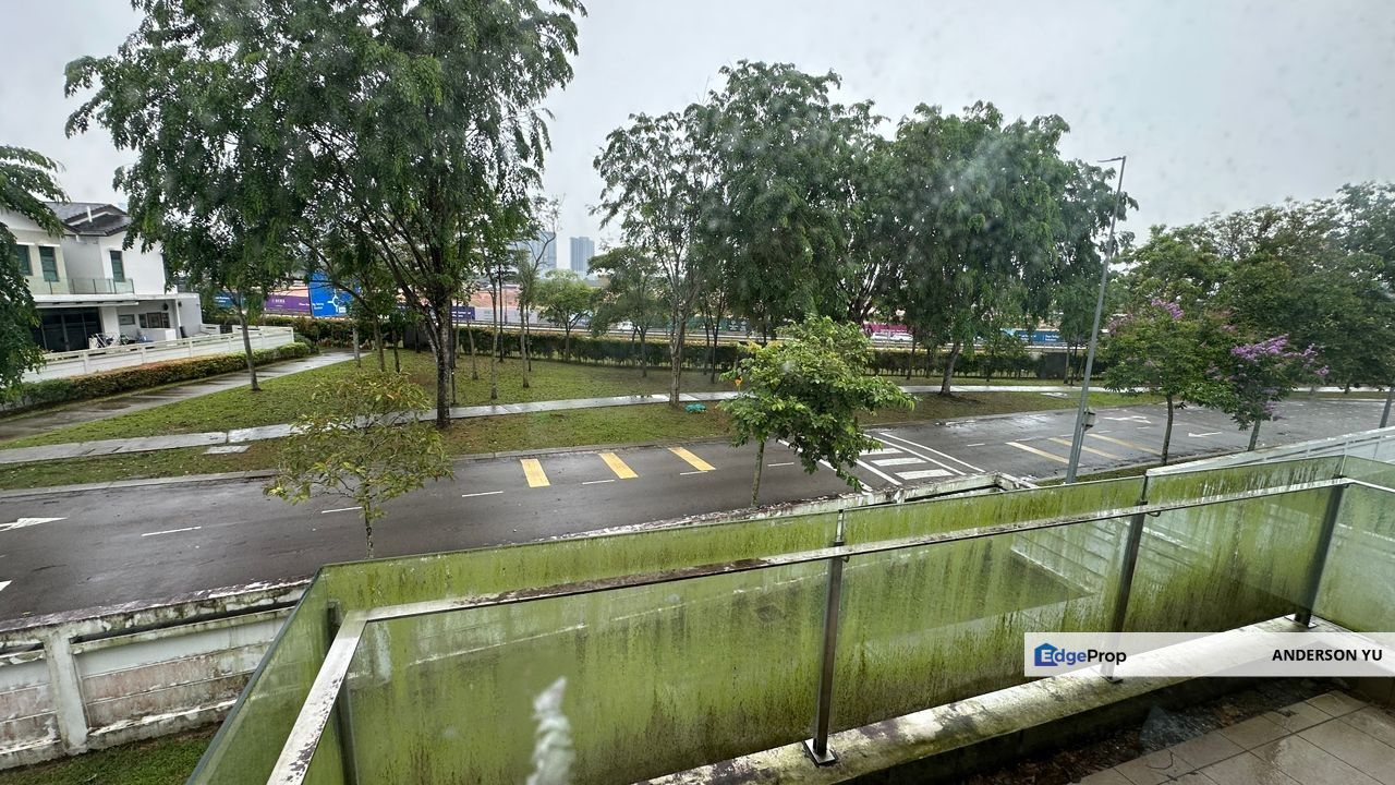Bare Unit Corner Lot 2-Storey Superlink House Estuari Gardens for Sale ...