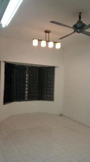 USJ 13 2Storey House for rent for Rental @RM2,199 By SHAWN LOH ...
