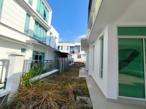3 storey terrace corner lot for Sale @RM1,600,000 By MICHELLE POH ...