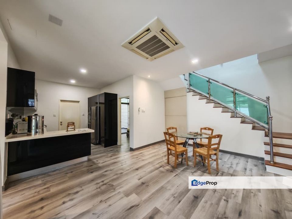 Adda height @ Yellow Horizon Cluster corner For Sale for Sale @RM1 ...