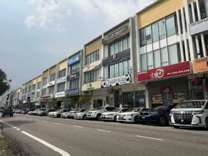 Jalan Perjiranan, Bandar Dato Onn 3 Storey Endlot Shop for Sale for ...