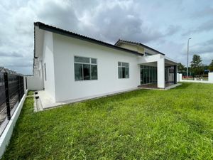 Iconia Garden Residence Taman Impian Emas Single Storey Terrace House ...