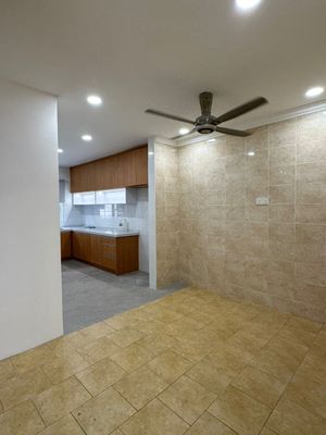 Laman Rimbunan Kepong Well Kept 3 Storey Terrace Renovated for Sale ...