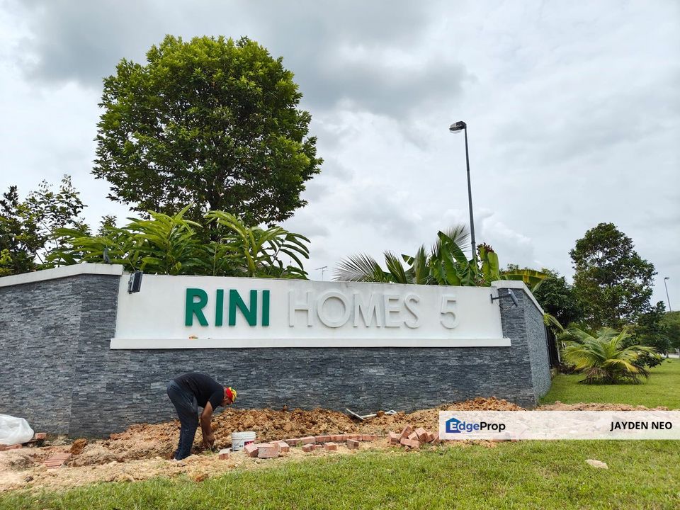 Rini Homes 5 Double Storey Corner Lot with 24ft Land for Sale @RM1 ...