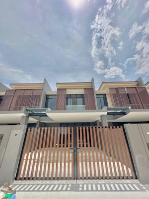 Aurora Resort Villas Iskandar Puteri Double Storey Link House for Sale ...