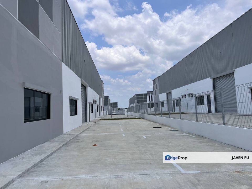 1 storey cluster factory at Eco Business Park 1, Phase 3 For Rent for ...