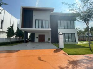 RESORT VILLA 2 STOREY BUNGALOW @ BANDAR SRI SENDAYAN for Sale @RM3 ...