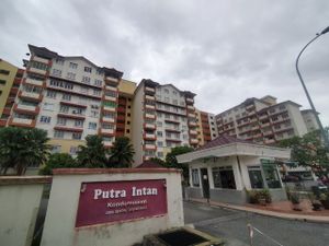 [Balcony | Pool] Putra Intan Condominium 974sqf Pekan Dengkil Sepang ...
