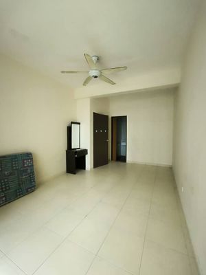 Facing swimming pool view for Sale @RM280,000 By TERRENCE LOH | EdgeProp.my