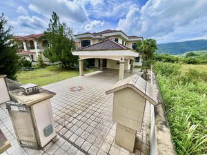 Meru Valley Resort Double Storey Bungalow House for Sale @RM2,800,000 ...