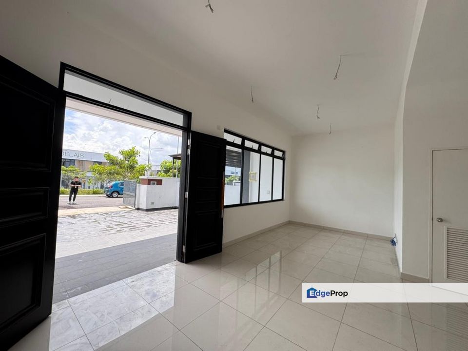 Brand New Ulu Tiram @ Kaze Hill Unblock View Double Storey House for ...