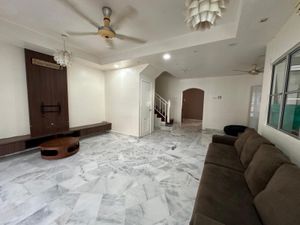 USJ 22, Subang Jaya 2-storey fully renovated & gated guarded house for ...