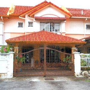 Rumah Berbaloi JIMAT 70K !! Teres 2-tingkat 4r3b @ USJ, Subang Jaya for ...