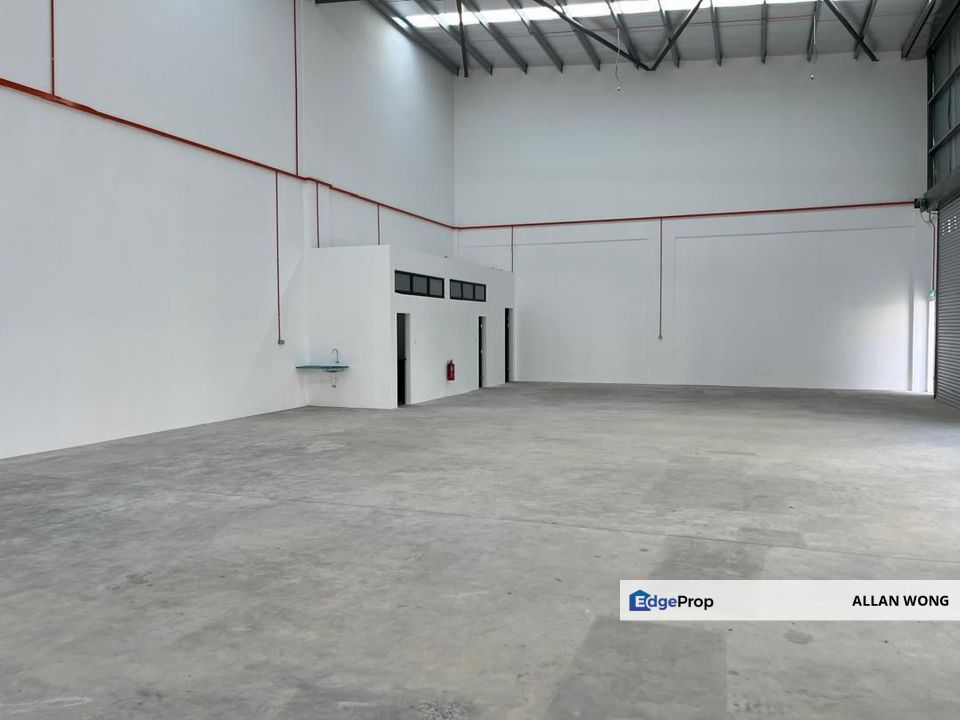 1.5 Storey Cluster Factory @ Eco Business Park 2 Phase 3 @ Senai Aiport ...