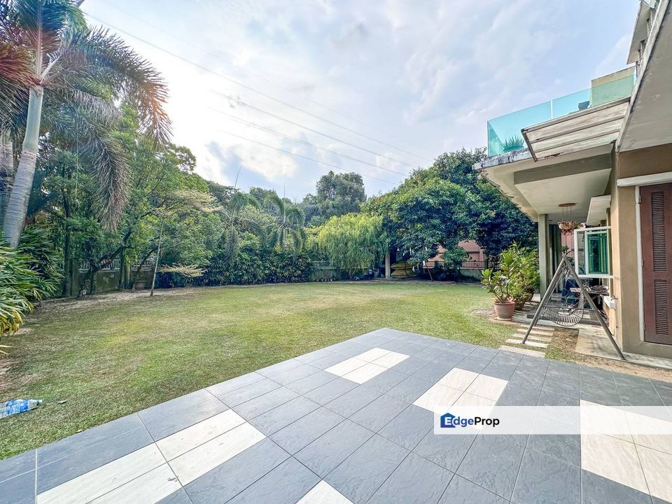 USJ Height Subang Jaya, Corner Lot 2.5 Storey House For Sale, Spacious ...