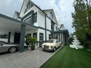 Eco Spring Double Storey Cluster House Corner Unit Fully Renovated for ...