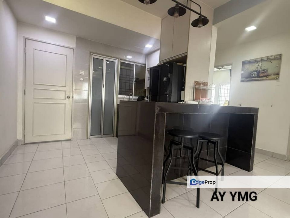 Pangsapuri Kemuning Aman Apartment Shah Alam Corner Lot Fully Renovated ...