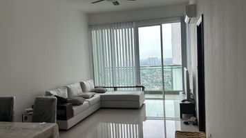 Paragon Suites Service Residence JB Town CIQ Brand New Unit & Furniture ...