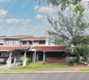 Lelong !!! Glenmarie Cove Port Klang, 2 Storey Semi Detached House For ...