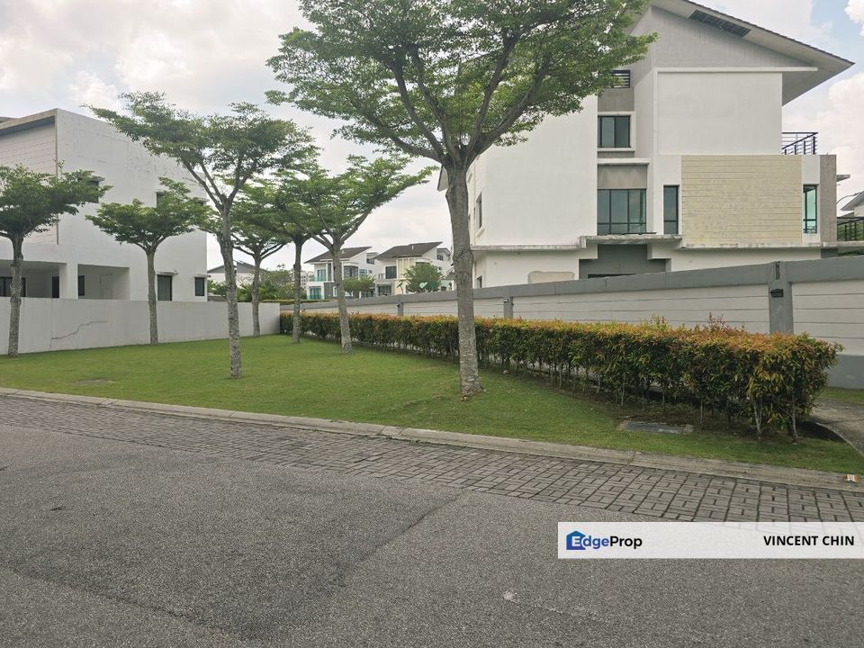 Enclave Residence, Tiger Lane Ipoh. High-end area 2.5 Storey Semi-D for ...