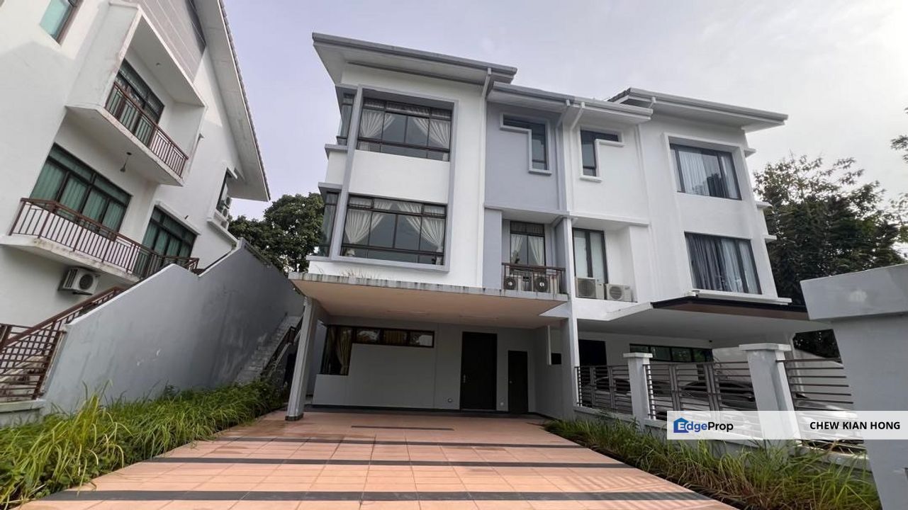 Golf East Horizon Hills Semi D for Sale Front Rear Unblock View for ...