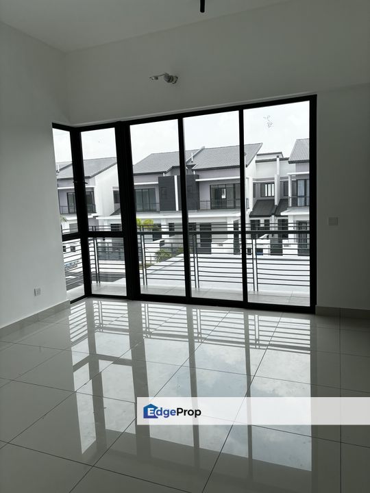 Robin Rimbayu @ Kota KEMUNING new unit for sales below market value ...