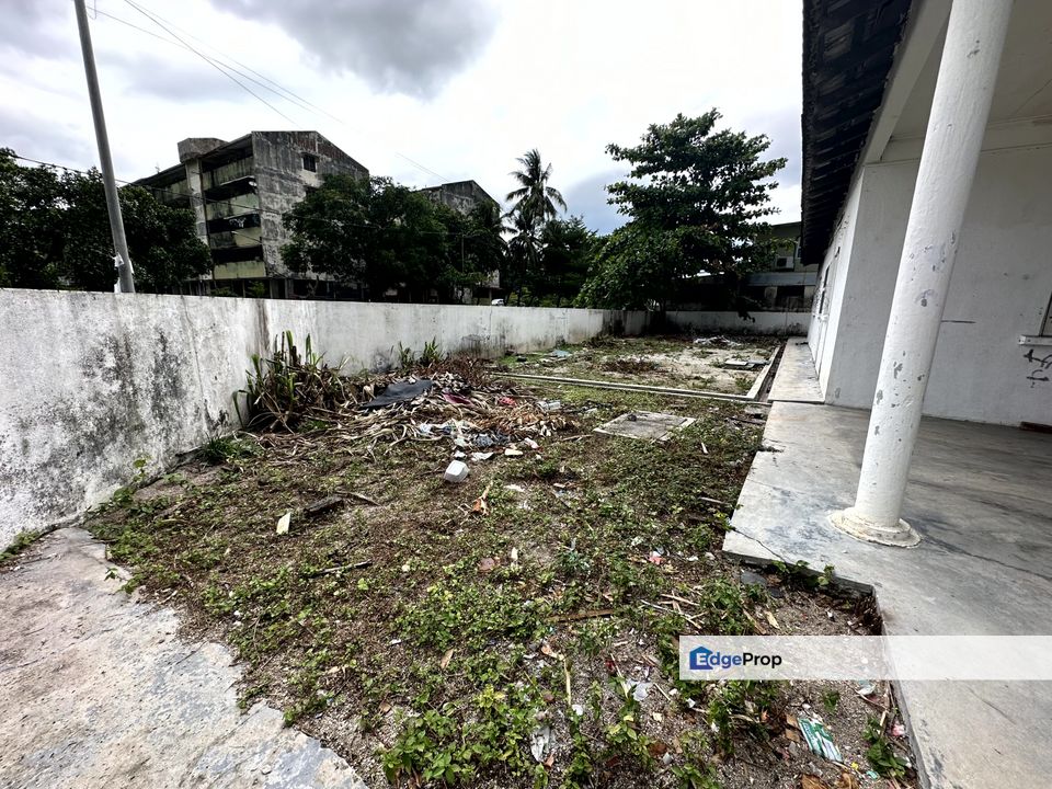 Ipoh Bercham Taman Seri Dermawan Perak, Single Storey Terrace House ...