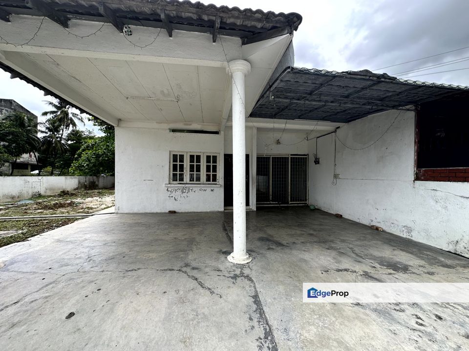 Ipoh Bercham Taman Seri Dermawan Perak, Single Storey Terrace House ...