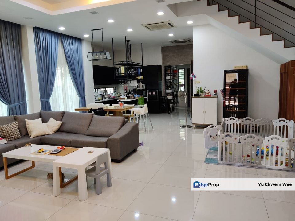 Puchong Bandar Kinrara Hills 3 Storey Renovated Semi-Detached House for ...