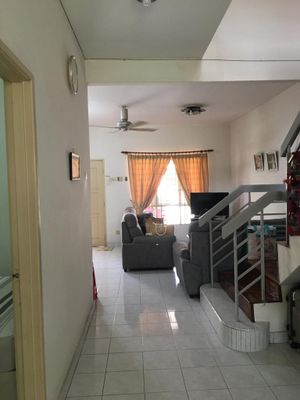 2 Storey House In Setia Alam For Sale, Partial Furnished, Good Security ...