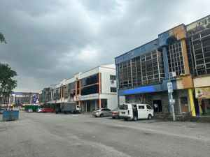 Bandar pinggiran Subang U5 3 storey end lot shop for Sale @RM1,900,000 ...