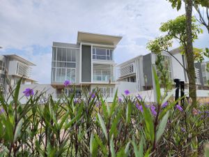 Celestial Mansion nestled in one of the highest area of Jade Hills for ...