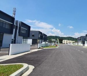 Puchong Taman Industri Meranti Jaya Lake 6 Entrepreneurs Park II New Semi-D Factory for Rental ...